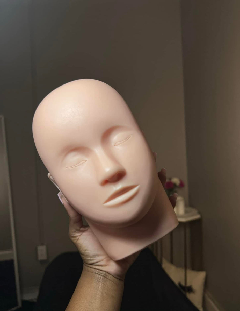 Mannequin Head – Totally Snatched